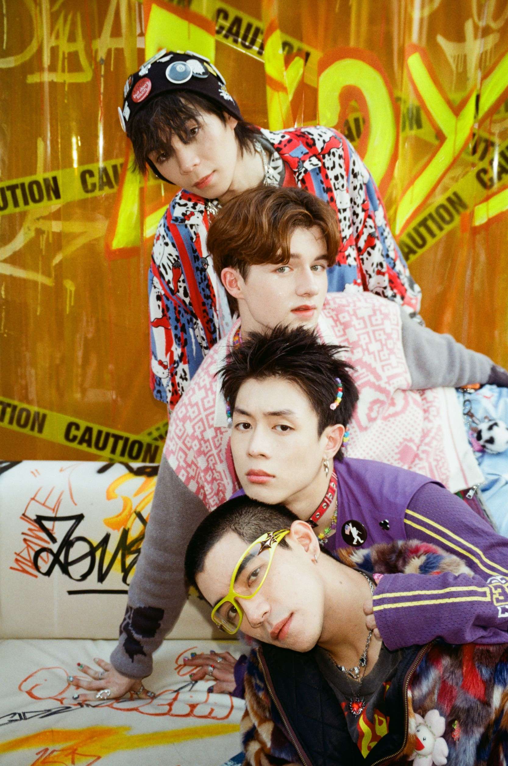 เปิดวาร์ป 4 หนุ่ม GELBOYS “นิว-ไปป์-พีเจ-เลออน” ขึ้นแท่นดาวรุ่งน้องใหม่ ในซีรีส์ iQIYI Original ...